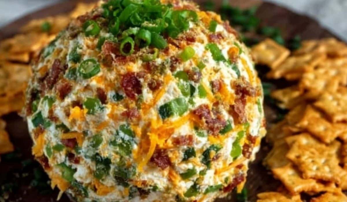 Jalapeno Popper Cheese Ball – 7 Reasons It’s the Ultimate Party Hit!